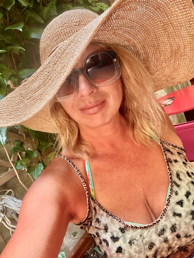 Elena, 49, Miami - "דייטלאנד"